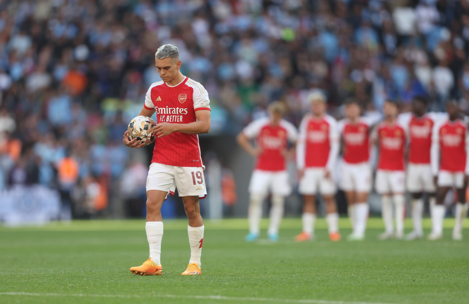 Trossard tips Arsenal's Premier League title rivals beyond Man City