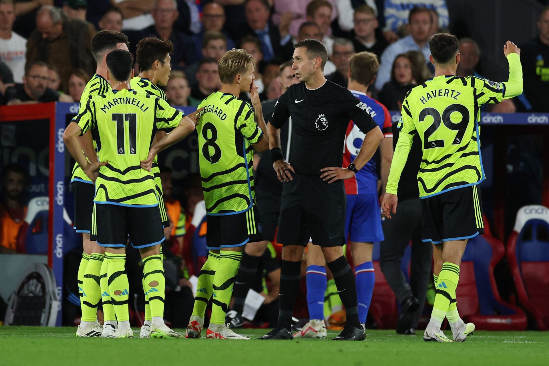 Controversial Arsenal decision sparks calls for Premier League rule change