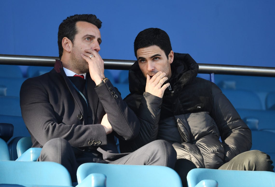 Arsenal start talks to sign 'one of the best strikers in the world' in ...