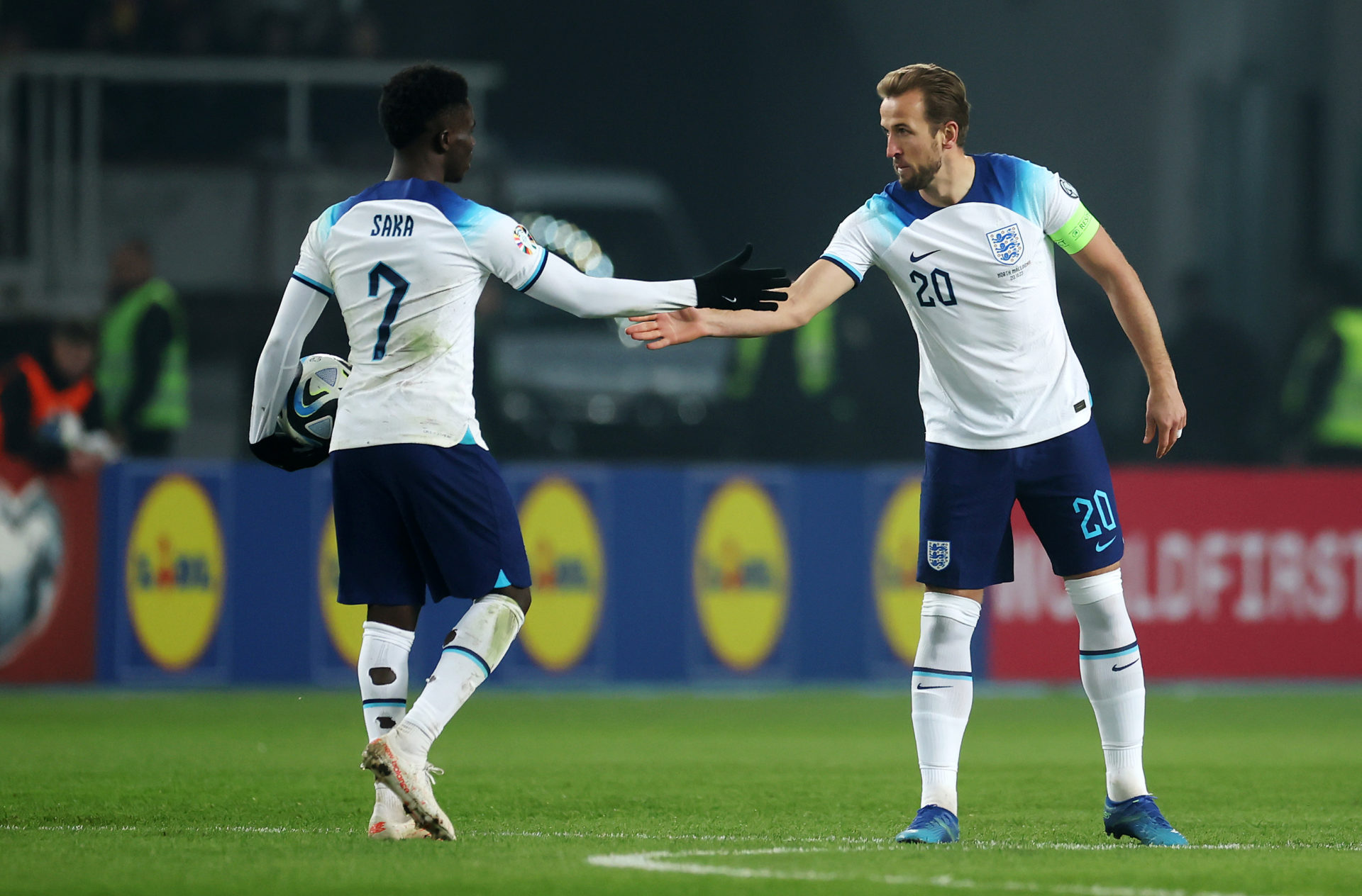 Four Arsenal and two Bayern named among top 10 most in-form players in ...