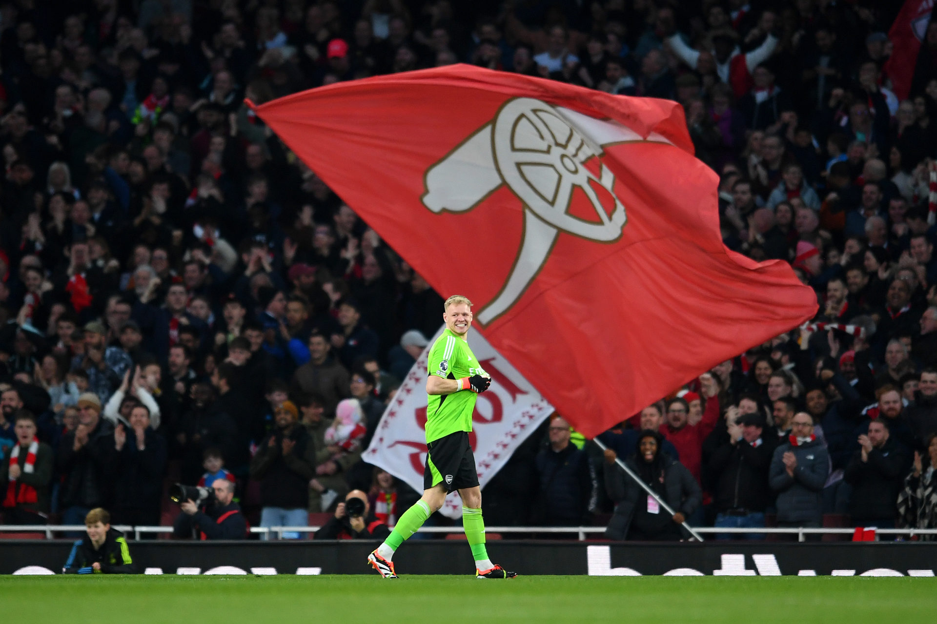 'Oof'... BBC pundits left blown away by what £30m Arsenal player ace ...