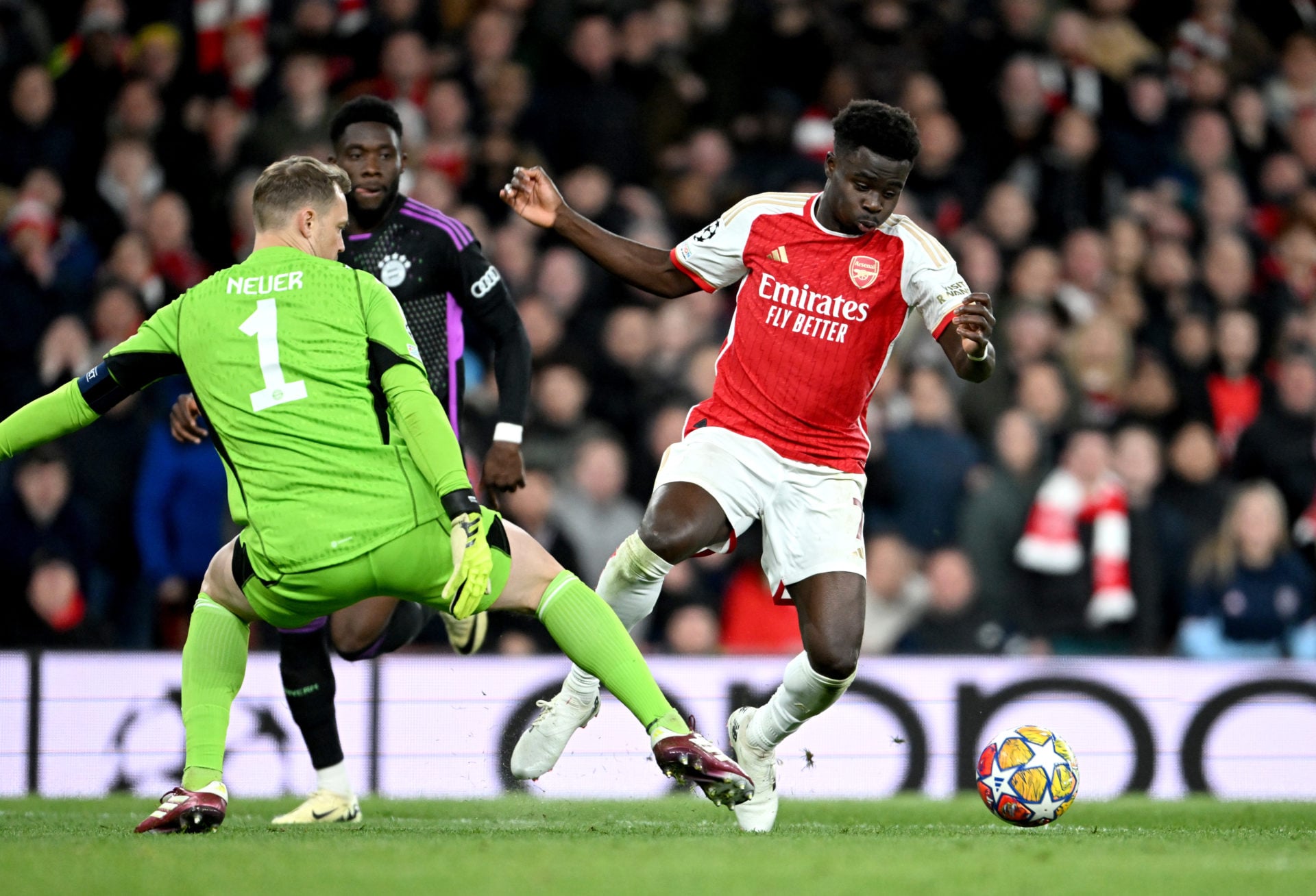 TV cameras show Bukayo Saka’s reaction to controversial Arsenal v ...