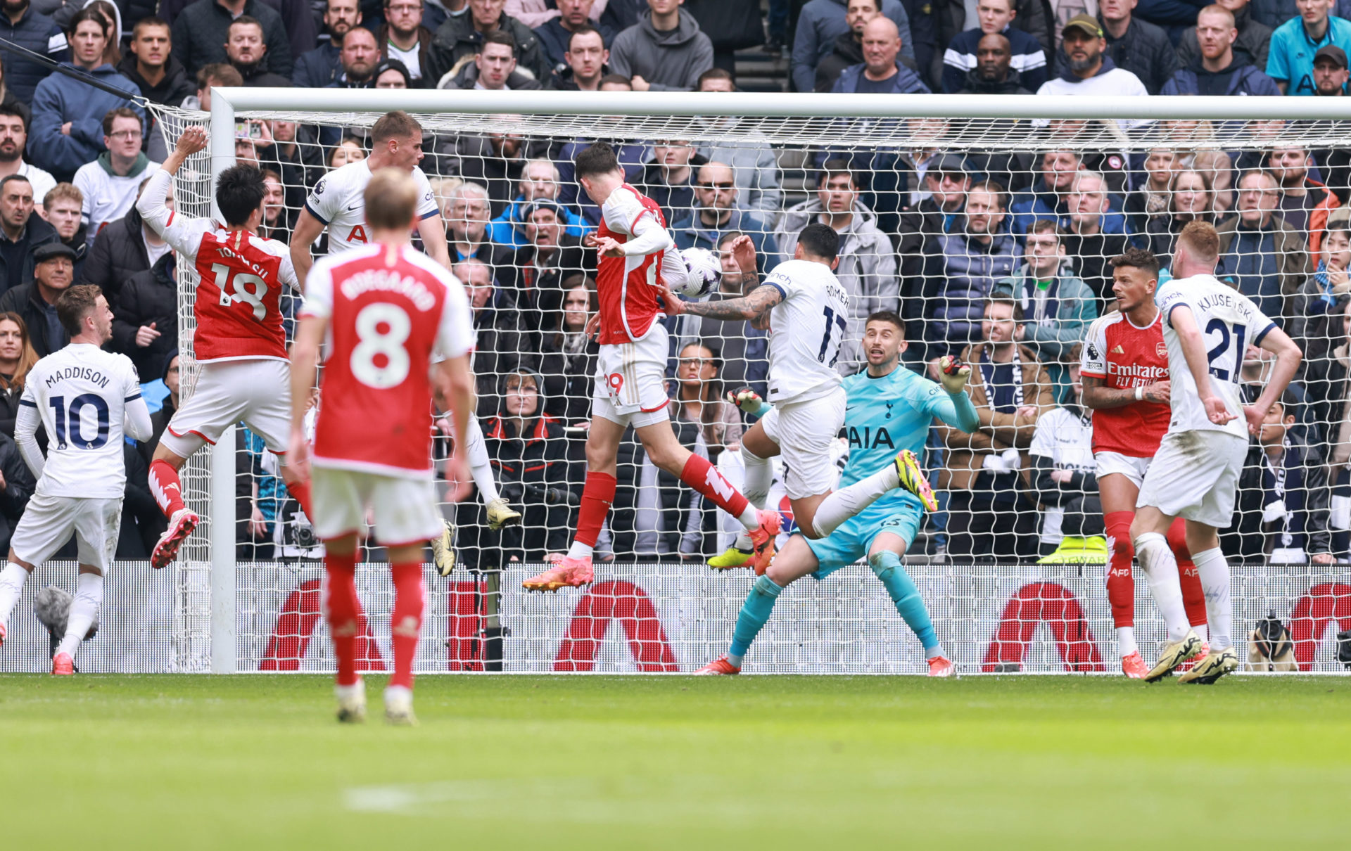 Arsenal now rank top of the Premier League in outstanding stat ...