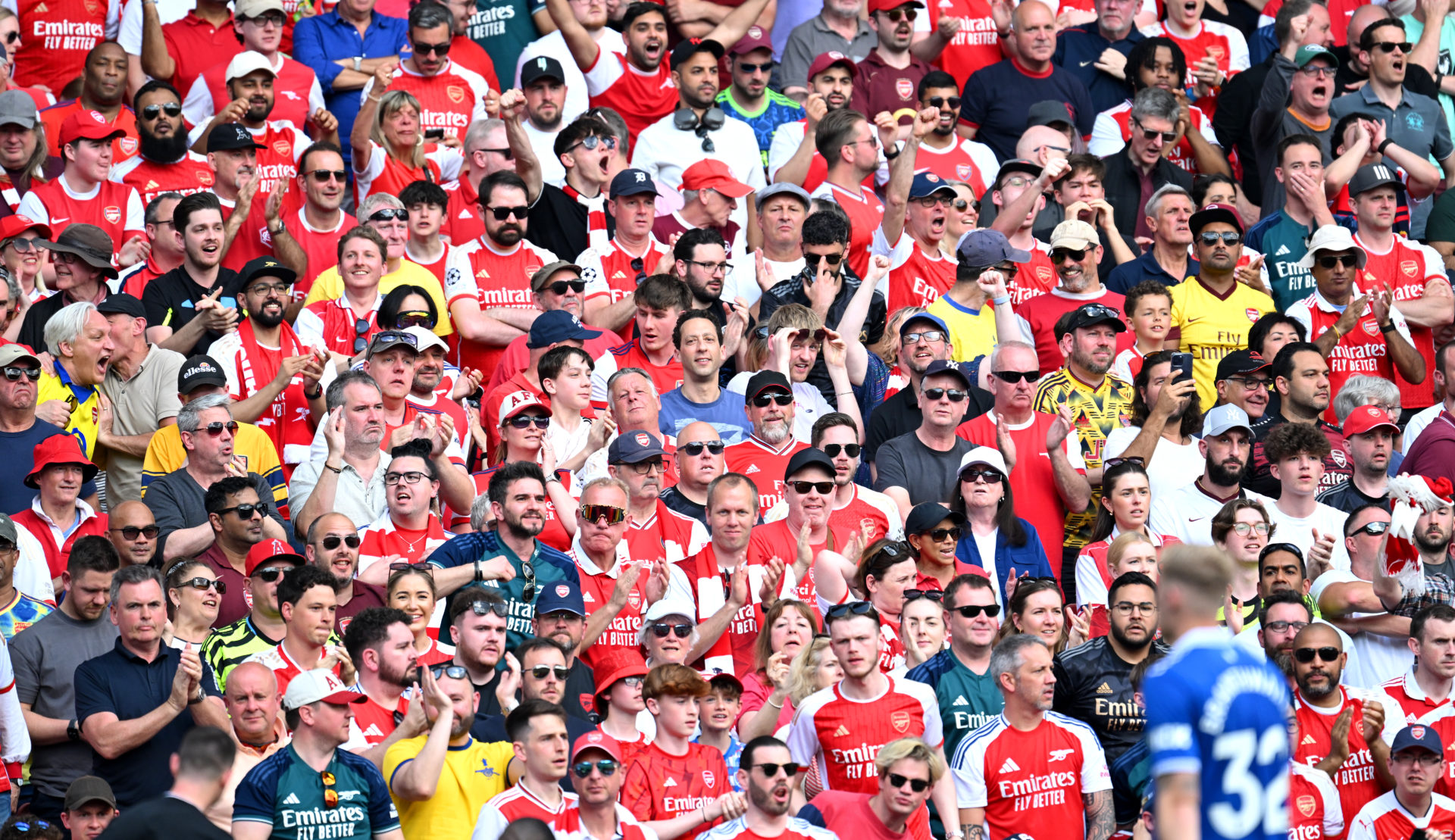 What Man City fans were chanting about Arsenal after going 2-0 up v ...