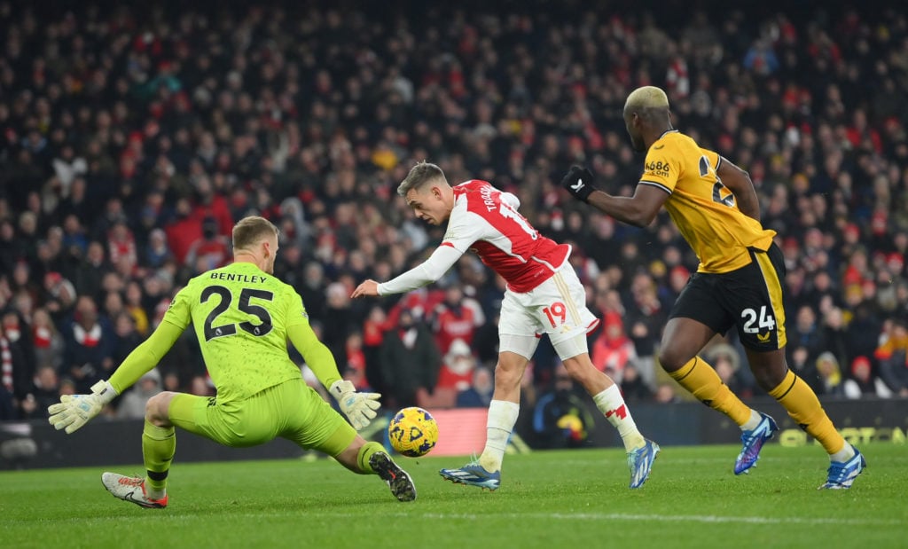 The one game that convinced Arteta to bring Wolves goalkeeper Dan ...