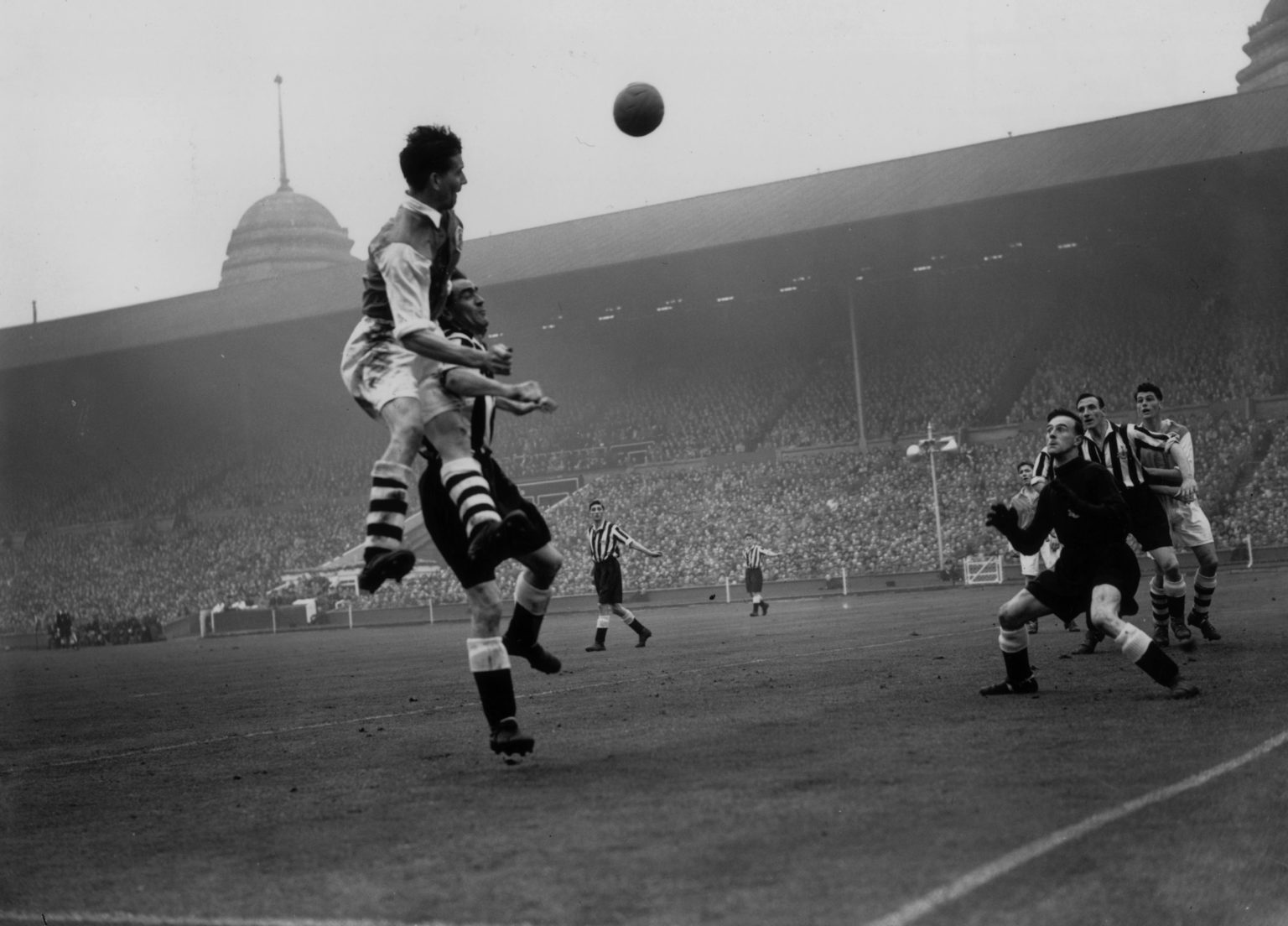 Arsenal all-time top 10 record goalscorers from Henry to Wright