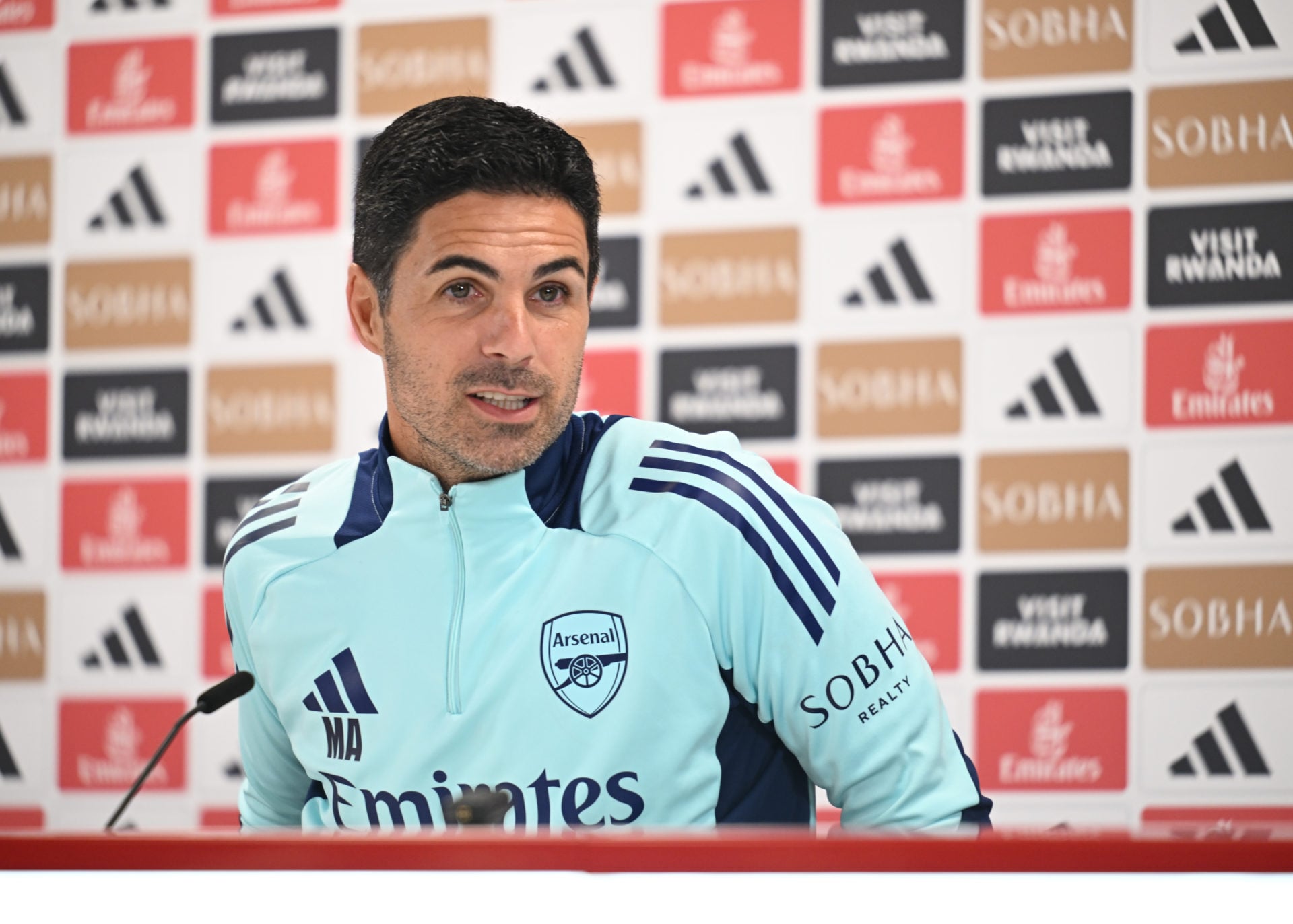 Arsenal staff member in unusual role departs for UCL side, he joined at ...
