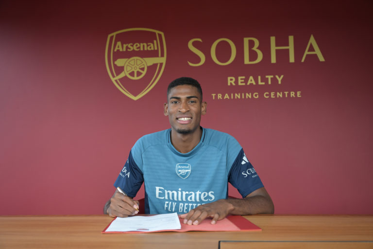 Arsenal First-Team Players | Squad List & Profiles