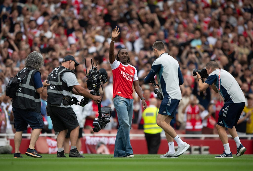 What Thierry Henry has just done to leave Eberechi Eze speechless upon ...