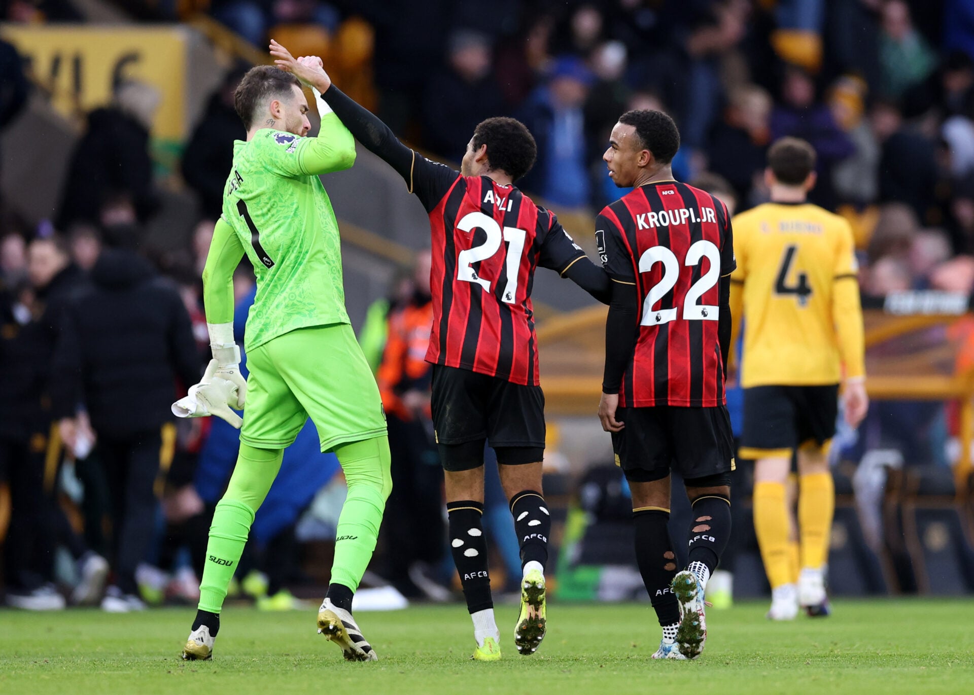 Arsenal among 8 clubs looking to sign Premier League forward worth £80m